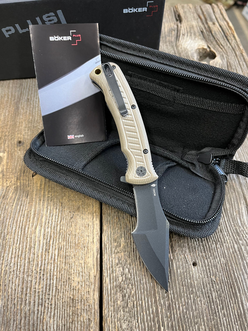 Böker Plus Micro Tracker Folder – Wenger Blades
